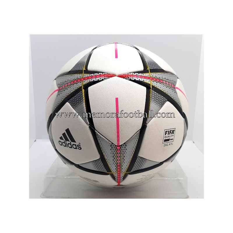 Adidas FINAL MILANO 2016 UEFA Champions League official match ball