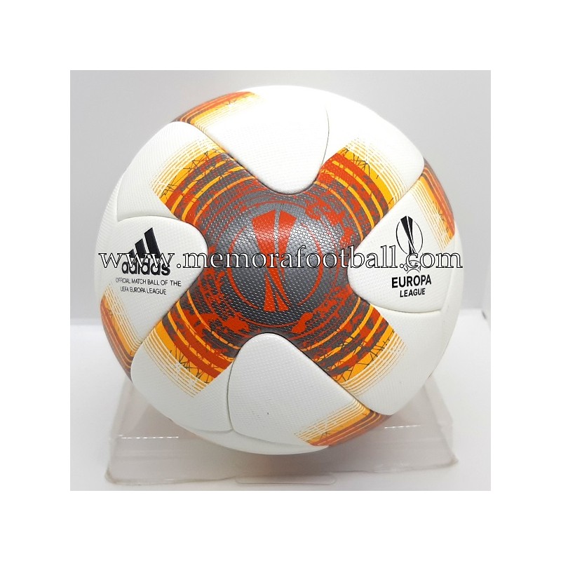 Balón Adidas 2017-18 UEFA Europa League official match ball